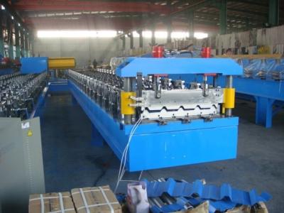 China Durable Roof Panel Roll Forming Machine With Mitsubishi / Siemens Control System for sale