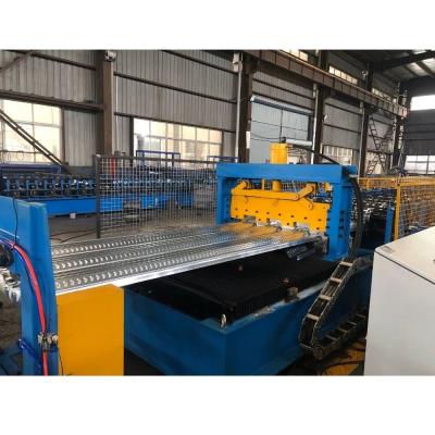 China 20 Meters/Min Floor Deck Roll Formign Machine With Servo Following Cutting for sale