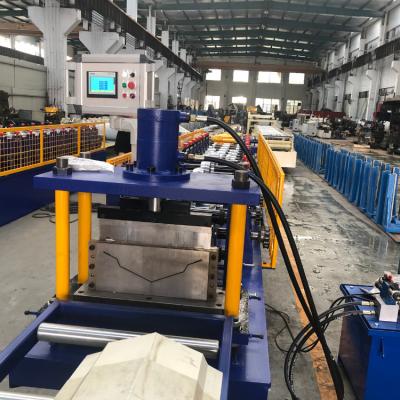 China PPGI GI Metal Steel Roof Rain Gutter Roll Forming Machine 0.4-0.8mm 16 Stations for sale
