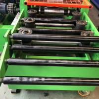 China Galvanized Steel Deck Roll Forming Machine 0.7mm Vigas Hydraulic Cutting for sale
