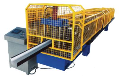 China 7.5Kw Main Motor Half Square Gutter Roll Forming Machine with 10-20m/min Speed and 0.4-0.8mm Capacity for sale