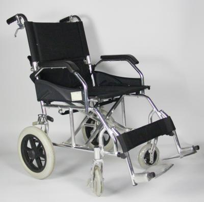 China Lightweight Aluminum Manual Wheelchair 100kg Capacity Flip Up Footrest Travel for sale
