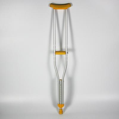 China Multi Size Adjustable Aluminum Axillary Crutch Matte Finish for sale