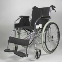 China Lightweight Aluminum Manual Wheelchair 100kg Capacity Solid Wheels United Brake QK869L for sale