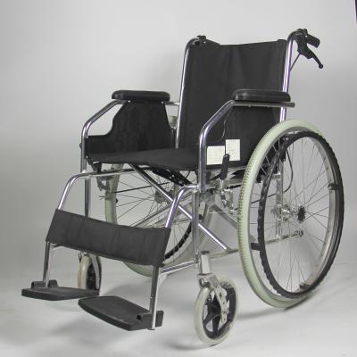 China Lightweight Aluminum Manual Wheelchair 100kg Capacity Solid Wheels United Brake QK869L for sale