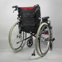 China Lightweight Aluminum Manual Wheelchair 100kg Capacity Flip Up Armrest Foldable Backrest for sale