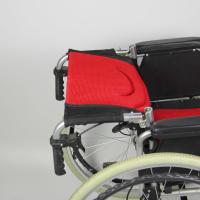 China Lightweight Aluminum Manual Wheelchair 100kg Capacity Flip Up Armrest Foldable Backrest for sale