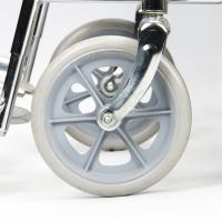 China Chrome Steel Frame Folding Manual Wheelchair 24 Inch Rear Wheels 100kg Capacity for sale