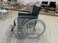 China GT-874 Lightweight Manual Wheelchair Bariatric Transport Chair 500 Lbs Steel Chromed for sale