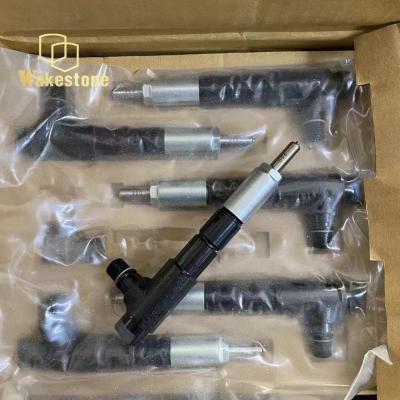 China 1J500-53053 New Injector Assembly 1J500-53051 For Kubota V3800 Engine for sale