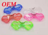 China Led Flashing Heart Shape Plastic Glasses Light Up Toys Glowing Party Glasses for sale