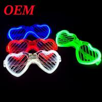China Led Flashing Heart Shape Plastic Glasses Light Up Toys Glowing Party Glasses for sale