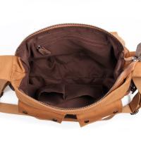 China Polyester Business Casual Messenger Bag , 12oz Men'S Business Leather Shoulder Bag for sale