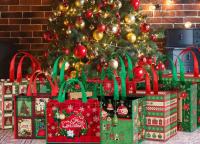 China Non Woven Shopping Reusable Gift Bags Christmas Non Toxic With Handles for sale