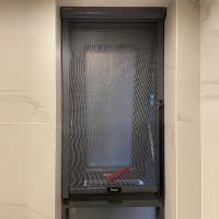 China Aluminium Frame Doors And Windows Aluminum Tilt Turn Casement Window Roller Screen Door for sale
