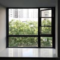 China Folding Mosquito Net Sliding Roller Screen Door Flexible Opening / Closing for sale