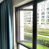 China Retractable Fly Screens Roller Insect Screen Window 300*260cm 600*260cm for sale