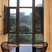 China 1.4mm Aluminum Alloy Frame Retractable Bi Fold Door Retractable Fly Screen Door for sale