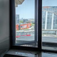 China Retractable Screen Door Systems Fly Screen Window 300*260cm 600*260cm for sale