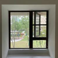 China Fiberglass Gray Mesh Retractable Roller Insect Screen Window for sale
