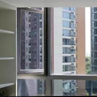 China Outward Casement Retractable Screen Window Fly Screen Windows For Residential Houses for sale