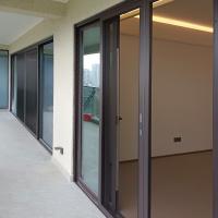 China Aluminum Sliding Retractable Door Modern Style For Home Decoration for sale