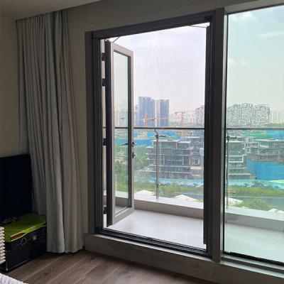 China Convenient And Practical Retractable Mesh Screen Door With Custom Color Option for sale