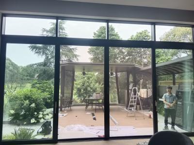 China Hennesa Barrier Free Screen Door Aluminum Construction Screw In Install for sale