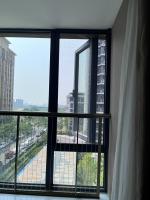 China Retractable Screen Window Aluminum Alloy Fiberglass Insect Fly Window Mosquito Netting Custom for sale