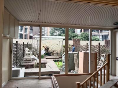 China Retractable Screen Door Sliding Mosquito Screen Fiberglass Fly Screen For Home and Office for sale