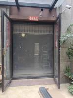 China Invisible Screen Door Trackless Screen Door Easy Installation Aluminium Alloy Mosquito Net Door for sale