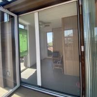 China Trackless Screen Door Black Aluminum Alloy Screen Doors For Home Outdoor 18*16 Mesh for sale