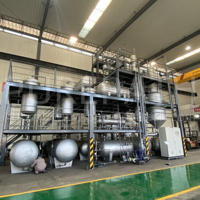 China 220V 5TPD Pyrolysis Oil Distillation Plant Used Motor Oil Recycling Machine for sale