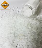 China RO501 Hot Melt Adhesive for Lacquered Straws, Caps & Coated Surfaces, Providing Strong and Reliable Bonds Across Challenging Substrates for sale