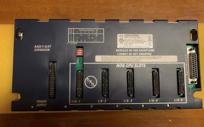 China IC694CHS398 GE Serial Expansion Backplane  50mm Net Width for sale