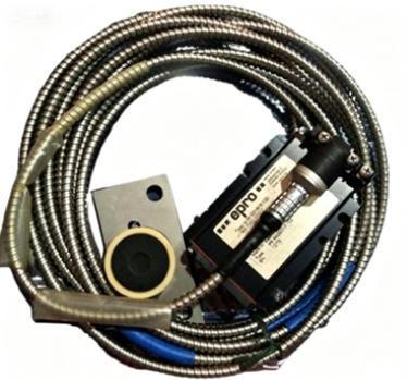 China EPRO PR6426/010-140 Eddy Current Sensor with 10m Armored Cable and LEMO Connector for Vibration Monitoring IP66 Protected for sale