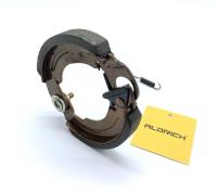 China Rust Resistant Friction Brake Shoes And Pads 90 Heavy Duty Customized for sale