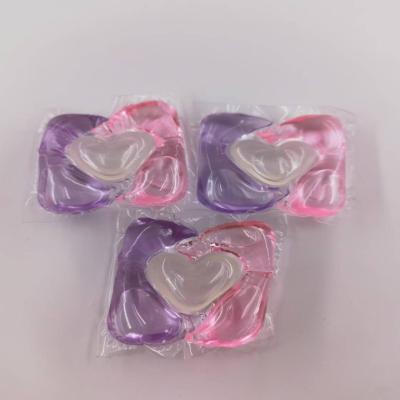 China Organic Gentle Formula Enzyme Baby Clothes Colored Fabric Laundry Detergent Capsules for sale