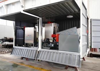 China Vertical Screw Press Sludge Dewatering Machine 0.2-9.55kW Wastewater Treatment for sale