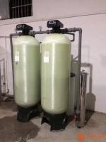 China 1000L/H Automatic Ion Exchange Water Softener Resin Filter for Hardness Removal for sale