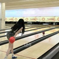 China Professional Bowling Alley Indoor Sports Bowling Equipment Standard String Pinsetter Complete Set Bowling for sale