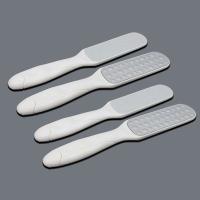 China Wholesale Long Handle Manual Foot File 22-25cm Double Sided Dead Skin Callus Remover Waterproof Reusable Pedicure Tool for sale