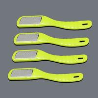 China Wholesale Long Handle Manual Foot File 22-25cm Double Sided Dead Skin Callus Remover Waterproof Reusable Pedicure Tool for sale