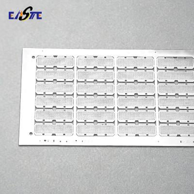 China Precision Chemical Etched Stainless Steel Razor Blade 0.05mm Ultra Sharp Burr Free for sale