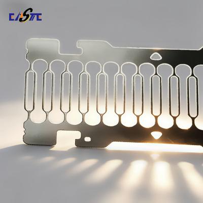 China Precision Etched Razor Blades 0.02mm Stainless Steel Burr-Free Cutting Edge for sale