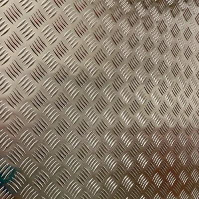 China 201 304 316 Chequered Stainless Steel Diamond Plate Sheets High Strength Wear Resistance for sale