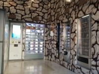 China Market Goods Refrigerated Locker With Multi Languages And WiFi Module for sale