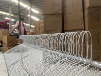 China 1.9mm White Color Laundry Wire Hanger 16 Inch Notched Shape for sale