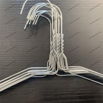 China High Durability Galvanized Wire Hanger With Rust Resistance 950 Cartons / 20ft Container Loading Capacity for sale