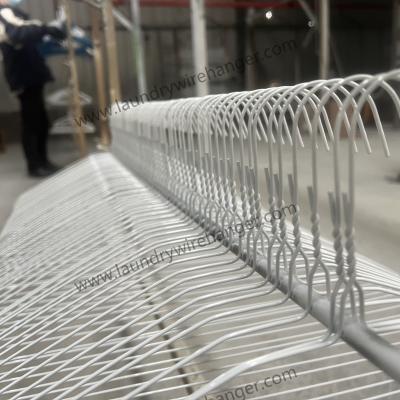 China Customized Diameter  Laundry Wire Hanger In White For Dry Cleaner for sale
